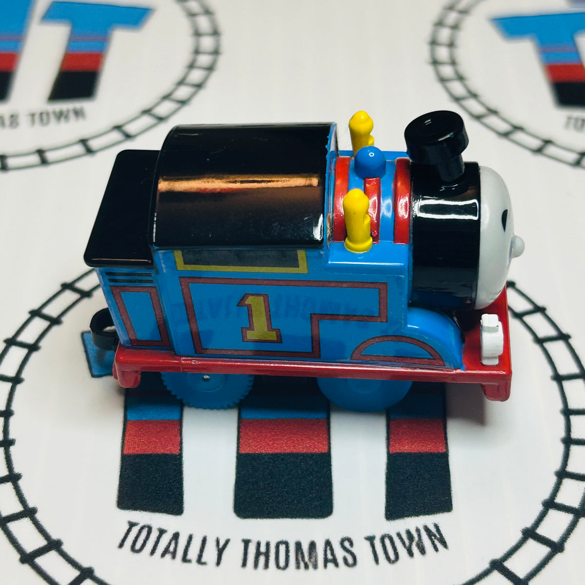 Thomas Smiling Capsule Plarail Wind Up “All Engines Go” - Used – Totally Thomas Town