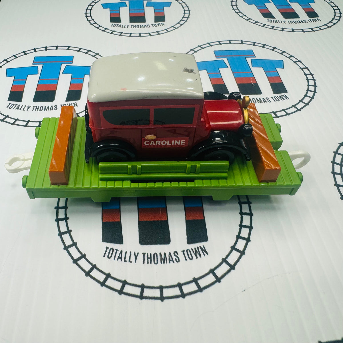 Caroline and Flatbed (2001) Used - TOMY – Totally Thomas Town