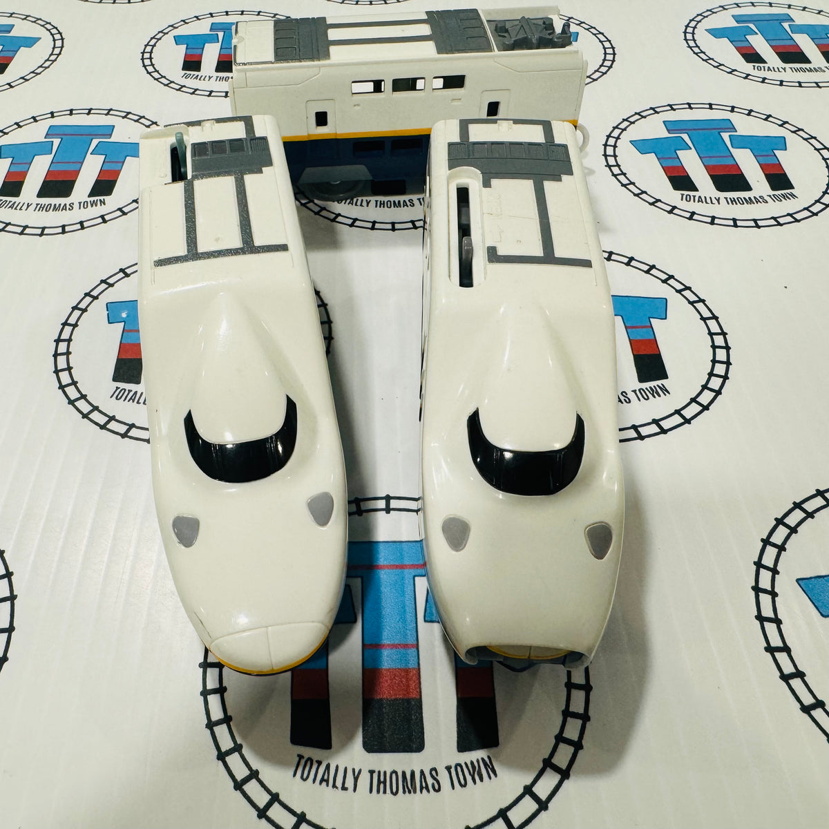 E4 Series Max Shinkansen Used - TOMY – Totally Thomas Town