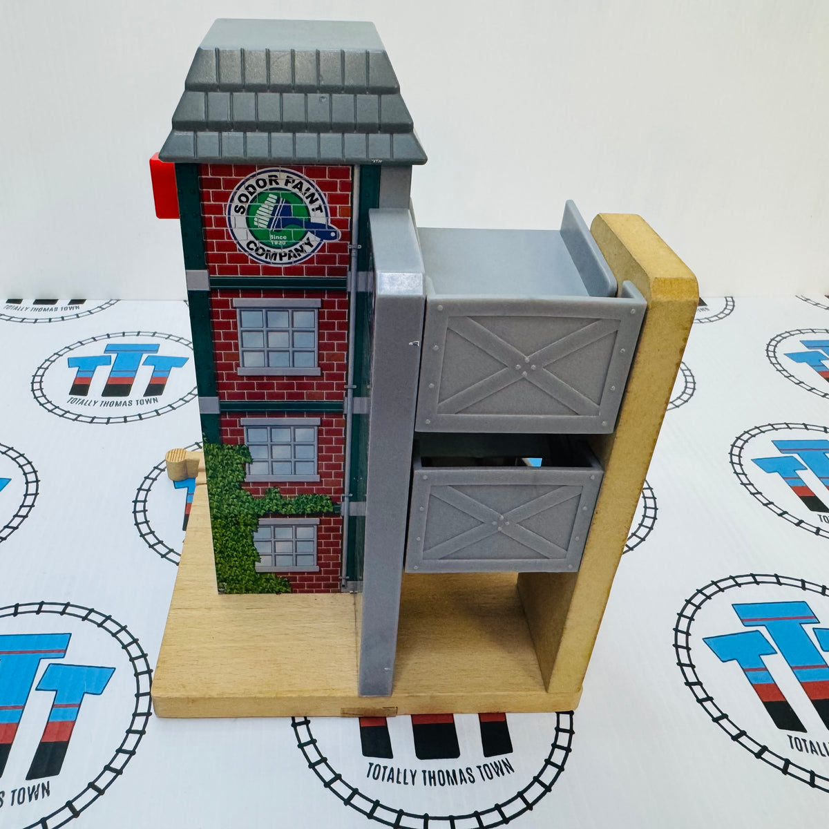 Sodor Paint Factory #1 with 1 Barrel (Lift gets stuck going down) Wood ...
