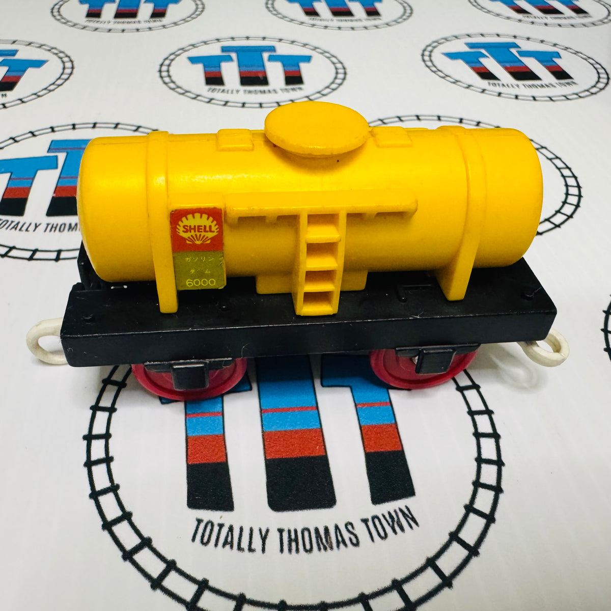 Yellow Shell Tanker Used - Trackmaster/TOMY – Totally Thomas Town