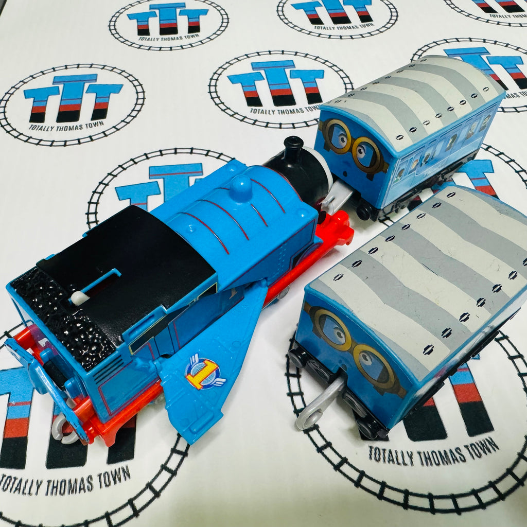 Winged Thomas with Annie and Clarabel (2013) Good Condition Used - Tra ...