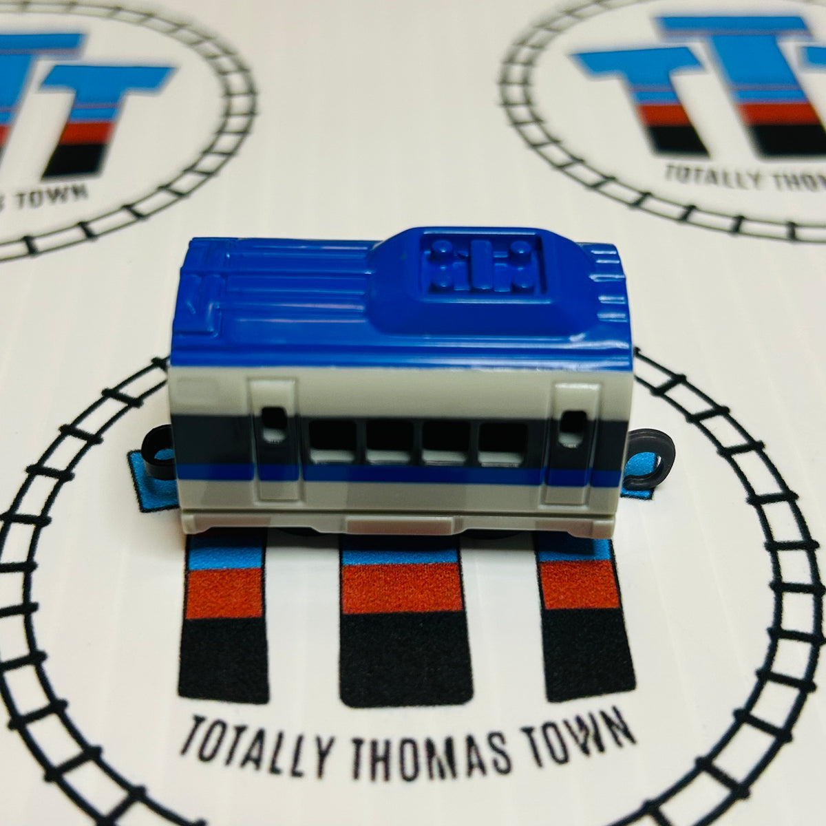JR 500 Coach Pull Along Capsule Plarail - Used – Totally Thomas Town