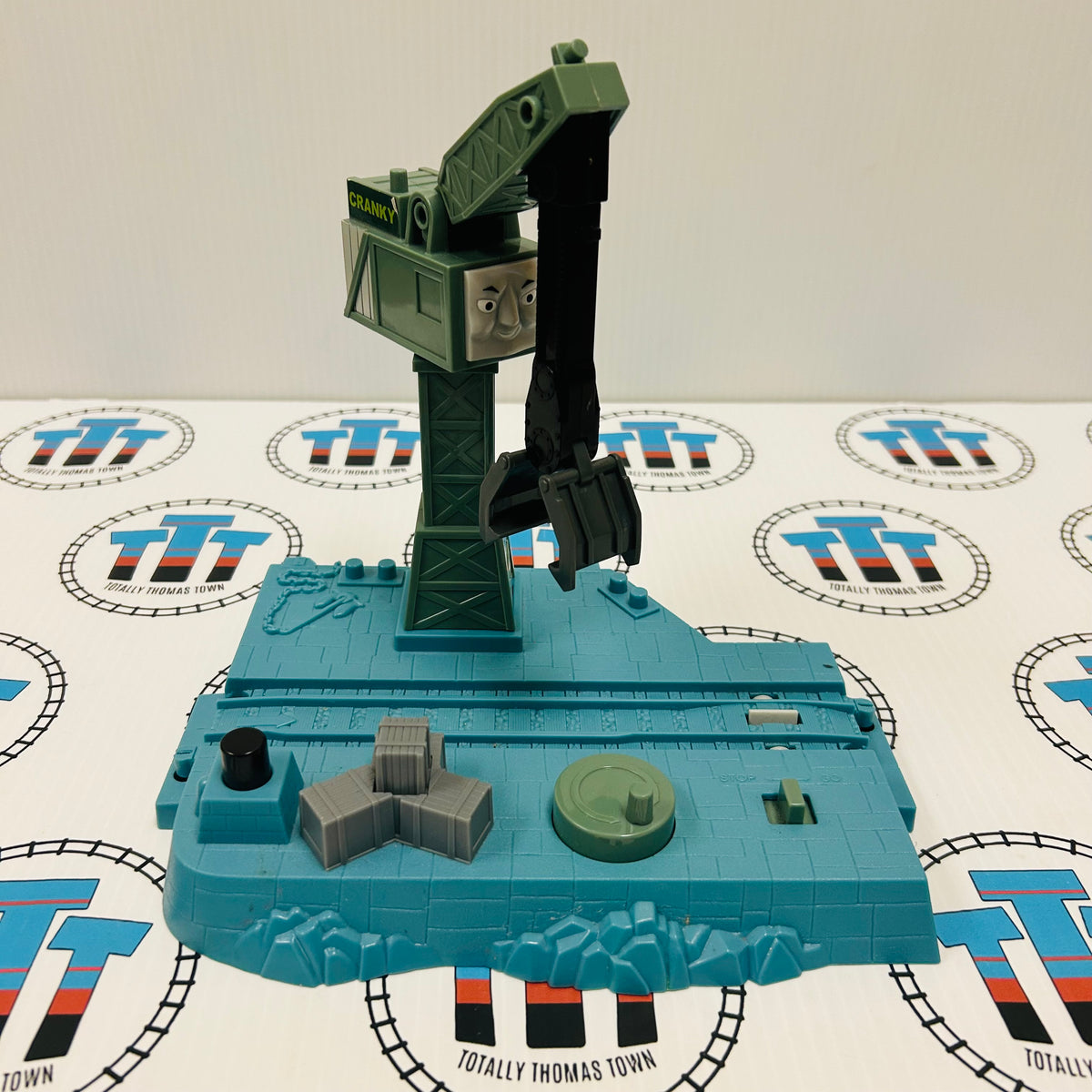 Cranky at the Docks (Grey Crates) Good Condition Used - Trackmaster ...
