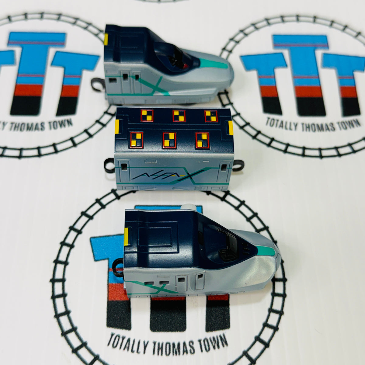 JR E956 ALFA-X Front Car, Coach and Rear Car Capsule Plarail Wind Up ...
