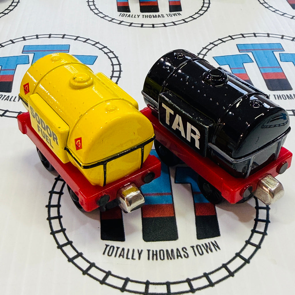 Sodor Fuel Car & Tar Tanker (2003) Used - Take Along – Totally Thomas Town