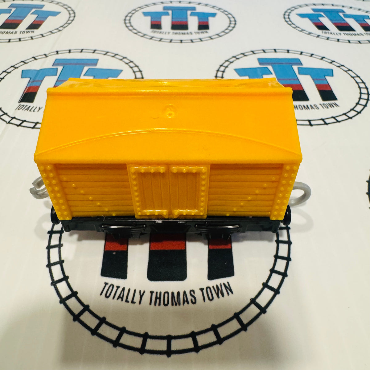Yellow Box Car Used - Trackmaster Revolution – Totally Thomas Town