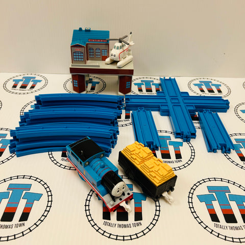 TRACKMASTER & TOMY – Totally Thomas Town