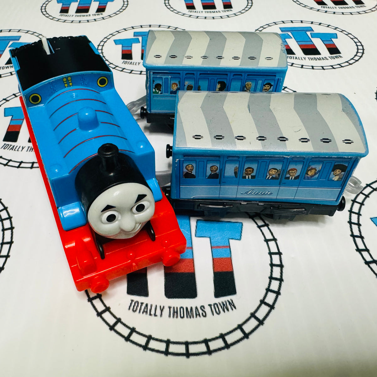 Winged Thomas with Annie and Clarabel (2013) Good Condition Used - Tra ...