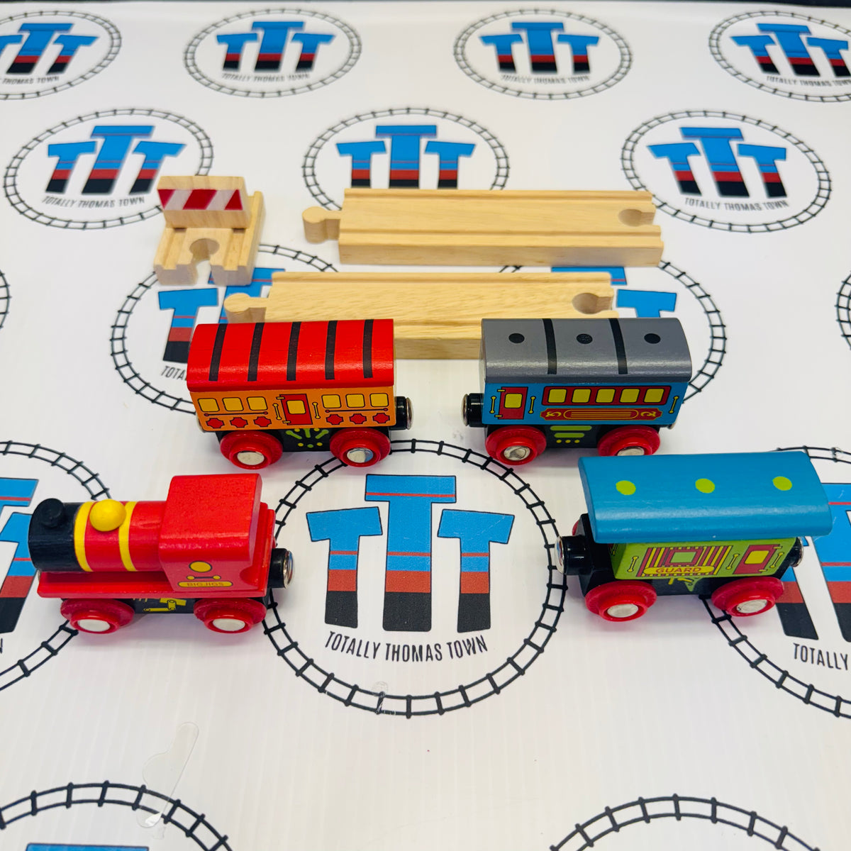 Passenger Train with Track and Buffer BIGJIGS Rail Wooden - New in Box ...