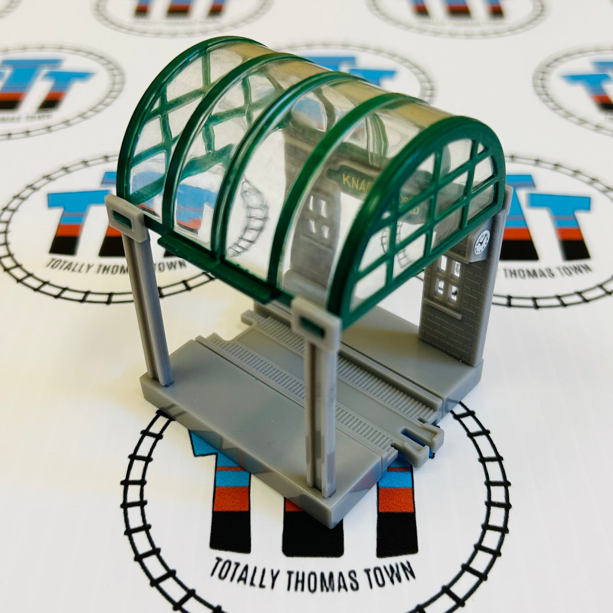 Knapford Station with Platform Capsule Plarail - Used – Totally Thomas Town