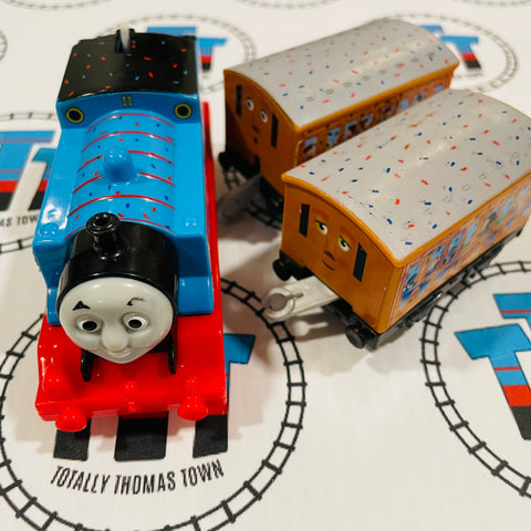 TRACKMASTER & TOMY – Totally Thomas Town