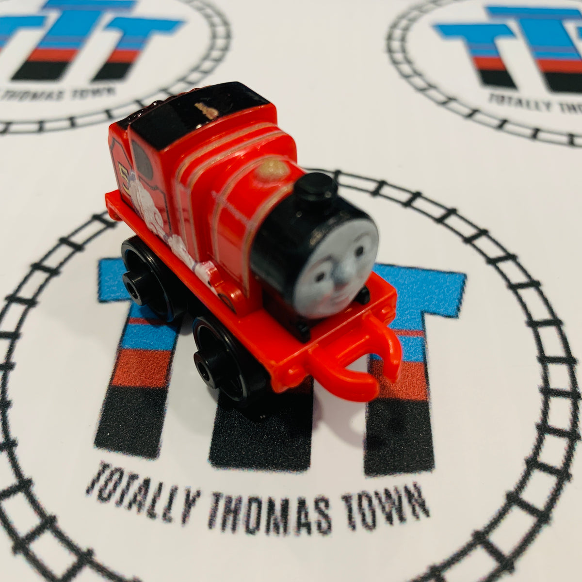 Super Station James with Steam Used - Minis – Totally Thomas Town