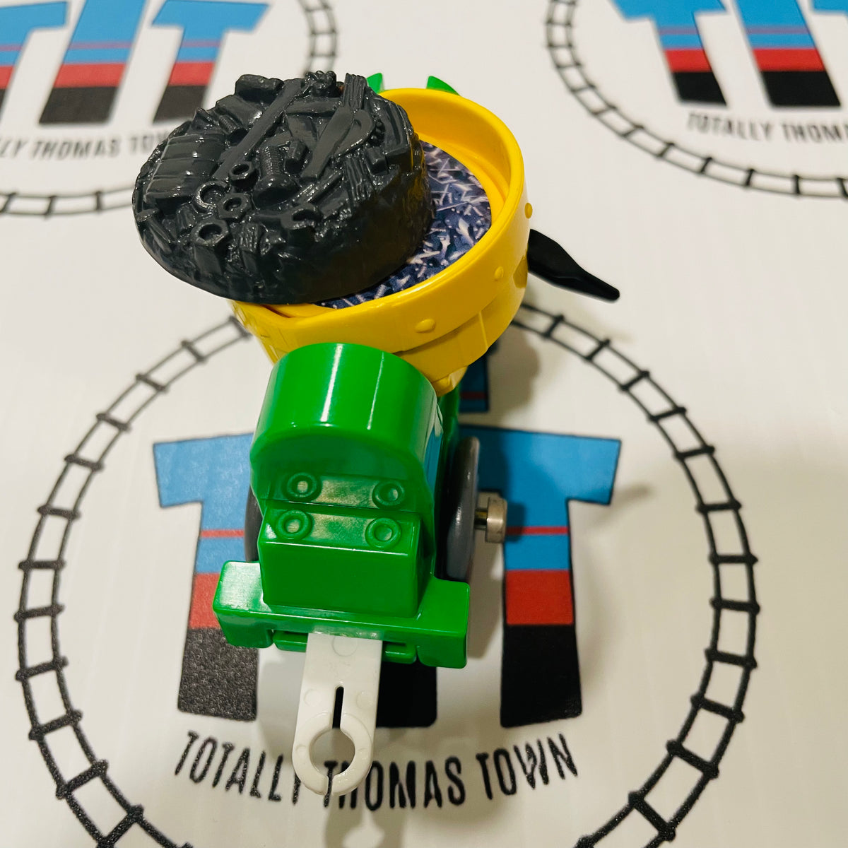 Slag Car Used - TOMY – Totally Thomas Town