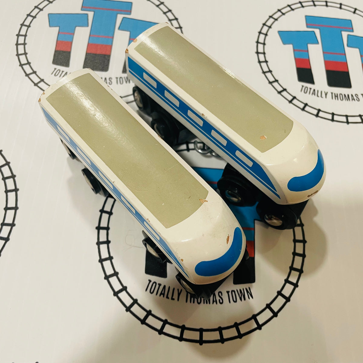 BRIO 33420 Shinkansen Passenger Train (missing middle car) Wooden - Us ...