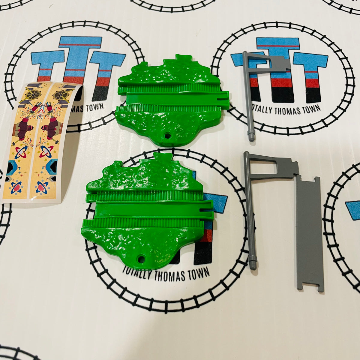 Flag and Turf Rail Capsule Plarail - New – Totally Thomas Town
